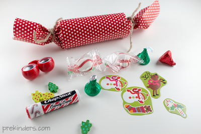 How to Make English Christmas Crackers - PreKinders Preschool Activities