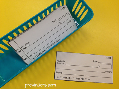 Grocery Store Dramatic Play Center - PreKinders Preschool Activities